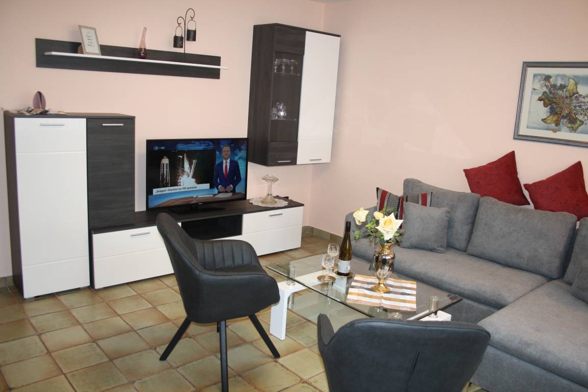 43 M² Ferienwohnung ∙ 1 Schlafzimmer ∙ 3 Gäste - Lennestadt