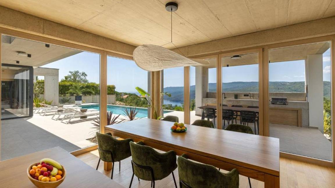 320 M² Ferienhaus ∙ 3 Schlafzimmer ∙ 6 Gäste - Rabac