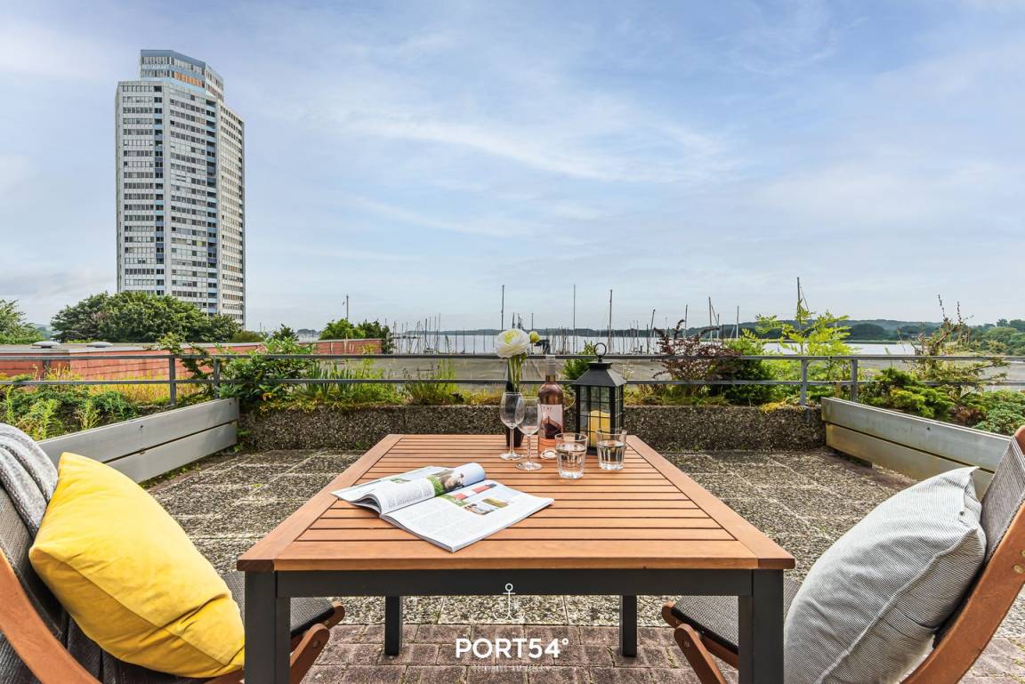 66 M² Ferienwohnung ∙ 1 Schlafzimmer ∙ 2 Gäste - Kropp