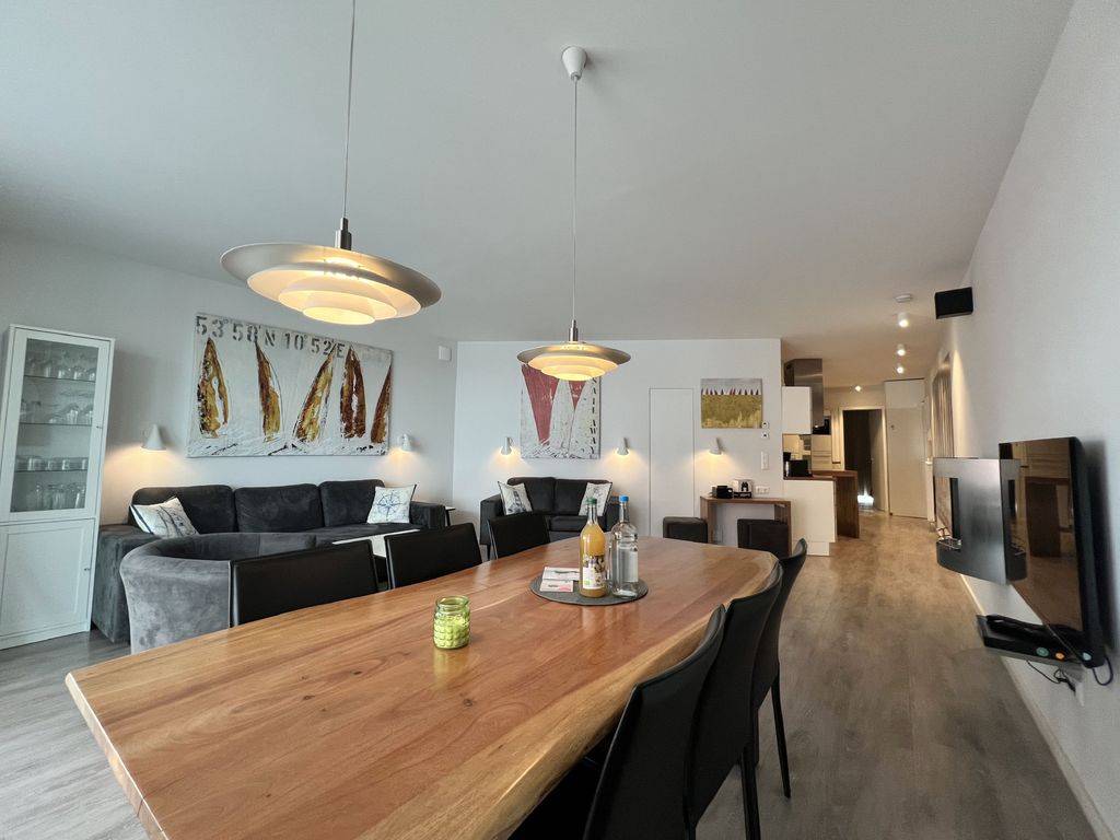 Apartment ∙ 2 Bedrooms ∙ 6 Guests - Lübeck