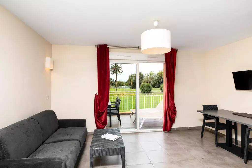 45 M² Apartment ∙ 2 Bedrooms ∙ 6 Guests - Sainte-Maxime