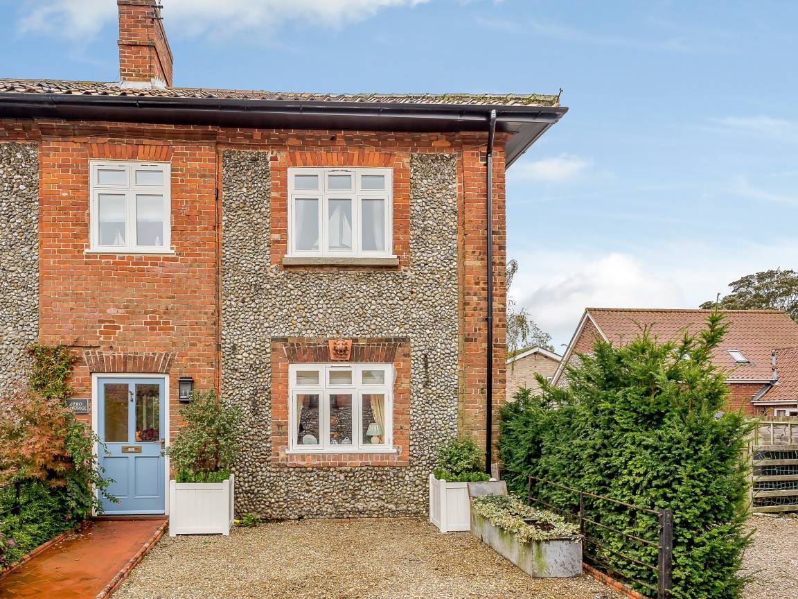 Cottage ∙ 3 Bedrooms ∙ 5 Guests - Norfolk