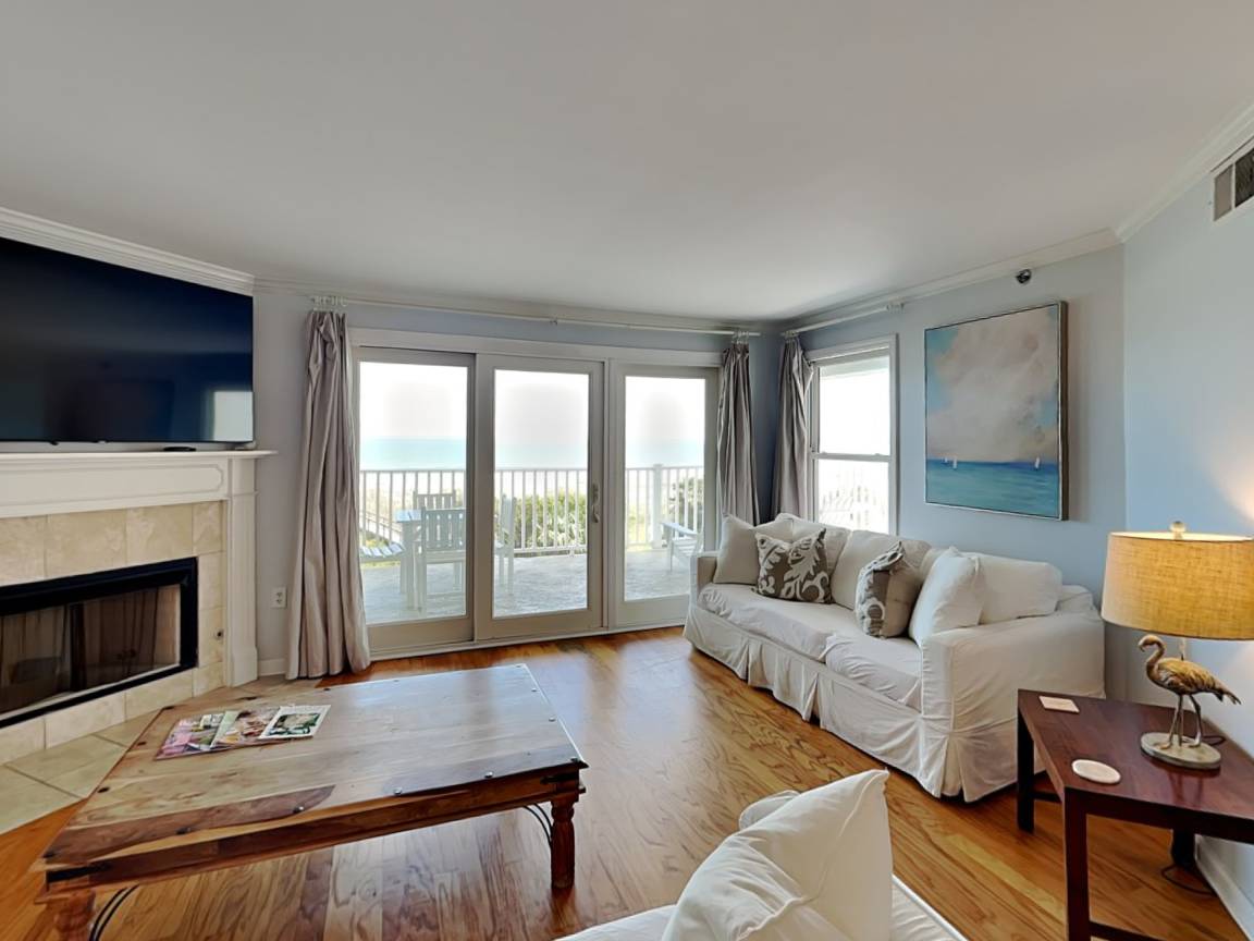 132 M² Condo ∙ 3 Bedrooms ∙ 8 Guests - Tybee Island, GA