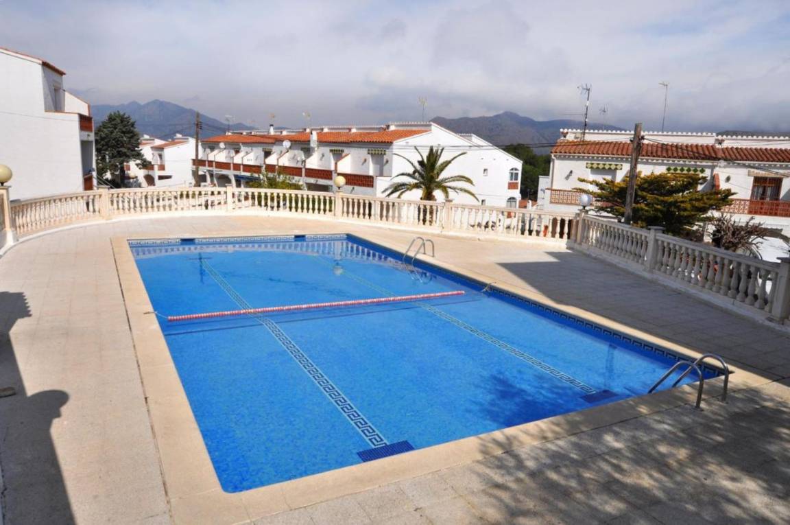 38 M² Ferienhaus ∙ 1 Schlafzimmer ∙ 4 Gäste - El Port de la Selva
