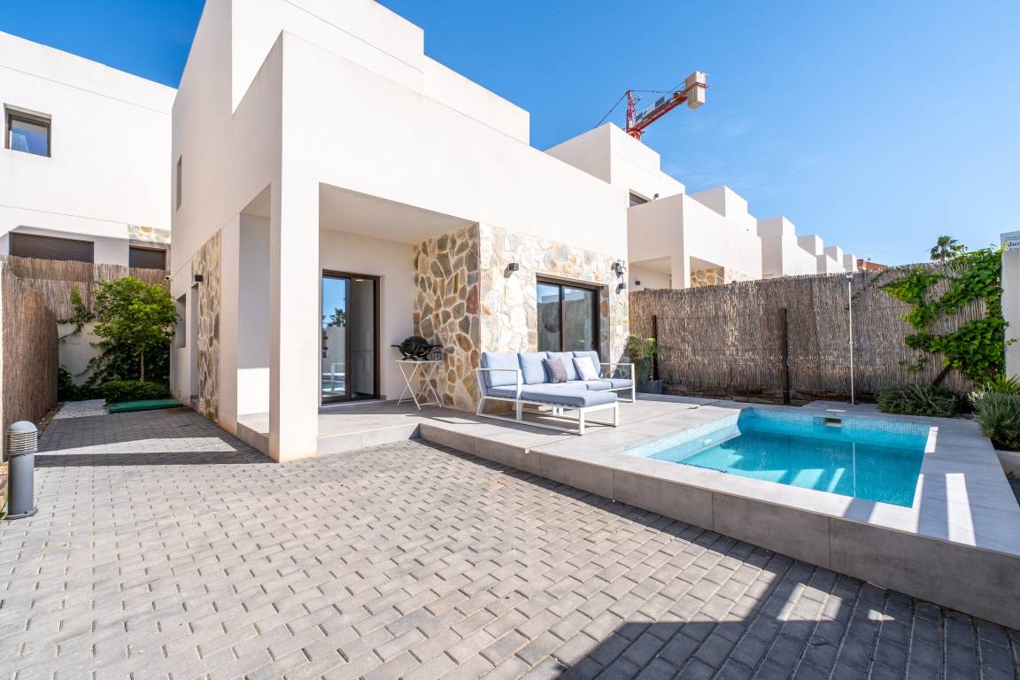 90 M² Maison De Vacances ∙ 3 Chambres ∙ 6 Personnes - Los Montesinos