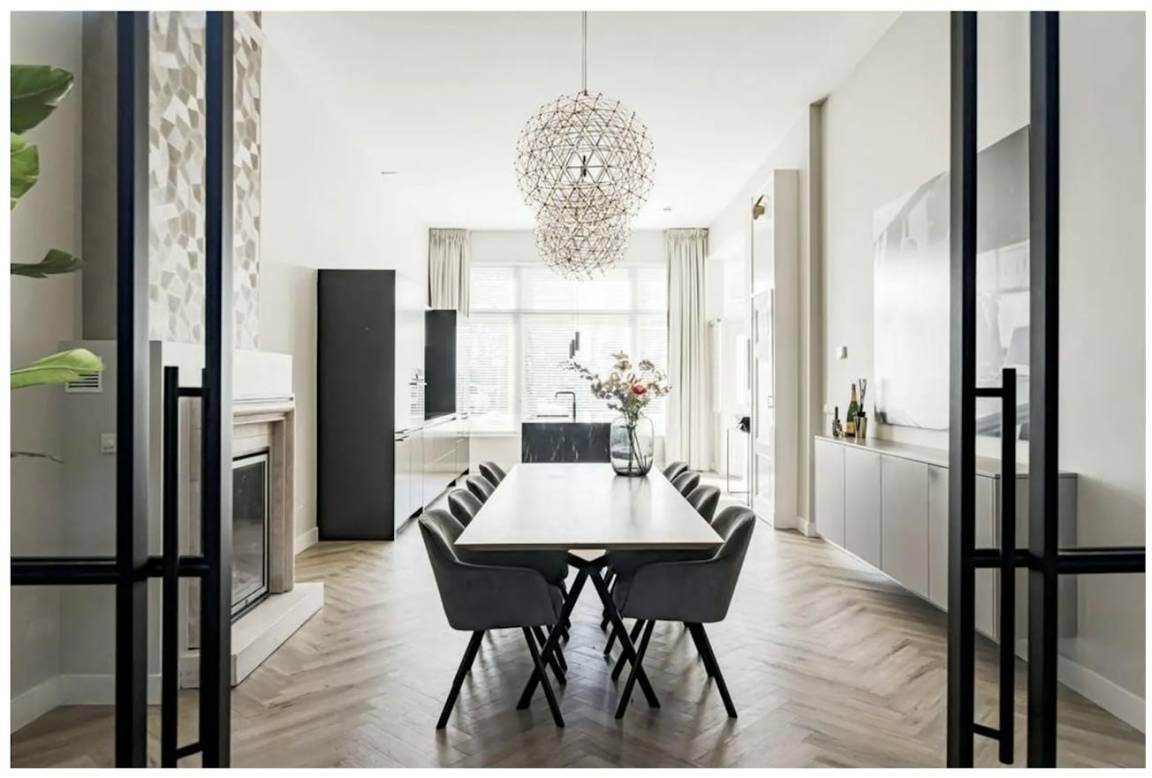 127 M² Apartment ∙ 2 Bedrooms ∙ 3 Guests - Haarlem