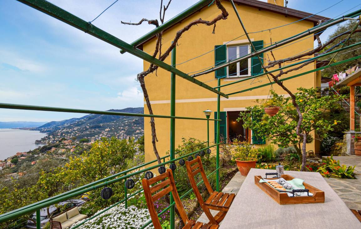 60 M² Apartment ∙ 2 Bedrooms ∙ 4 Guests - Camogli