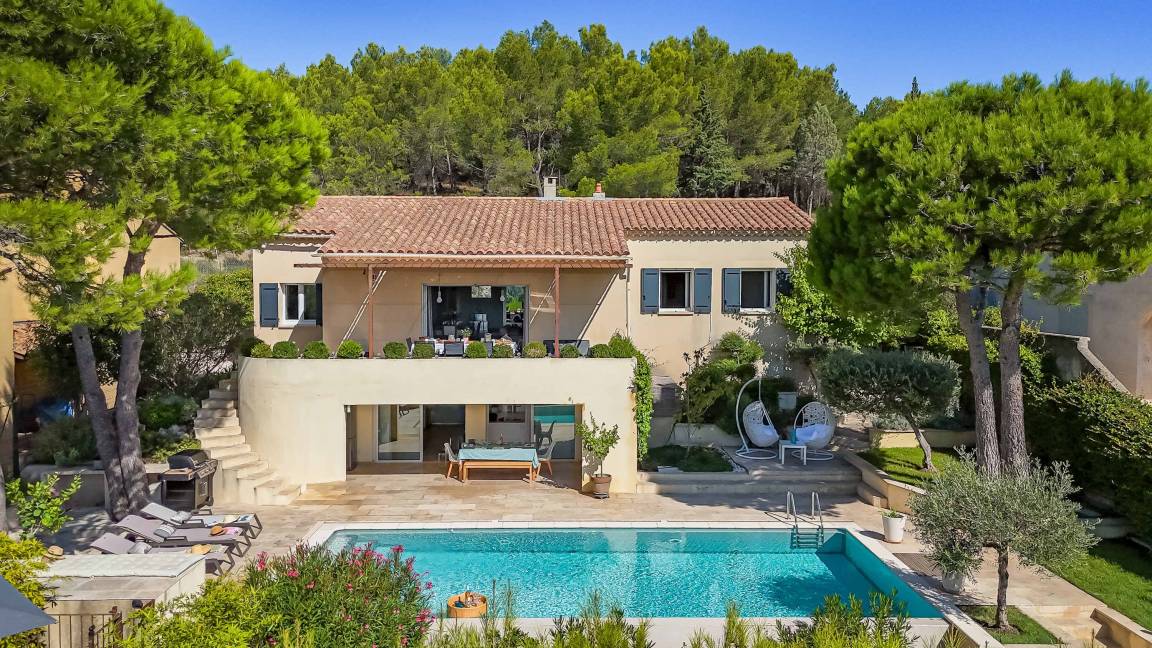 Apartment ∙ 4 Bedrooms ∙ 8 Guests - Avignon