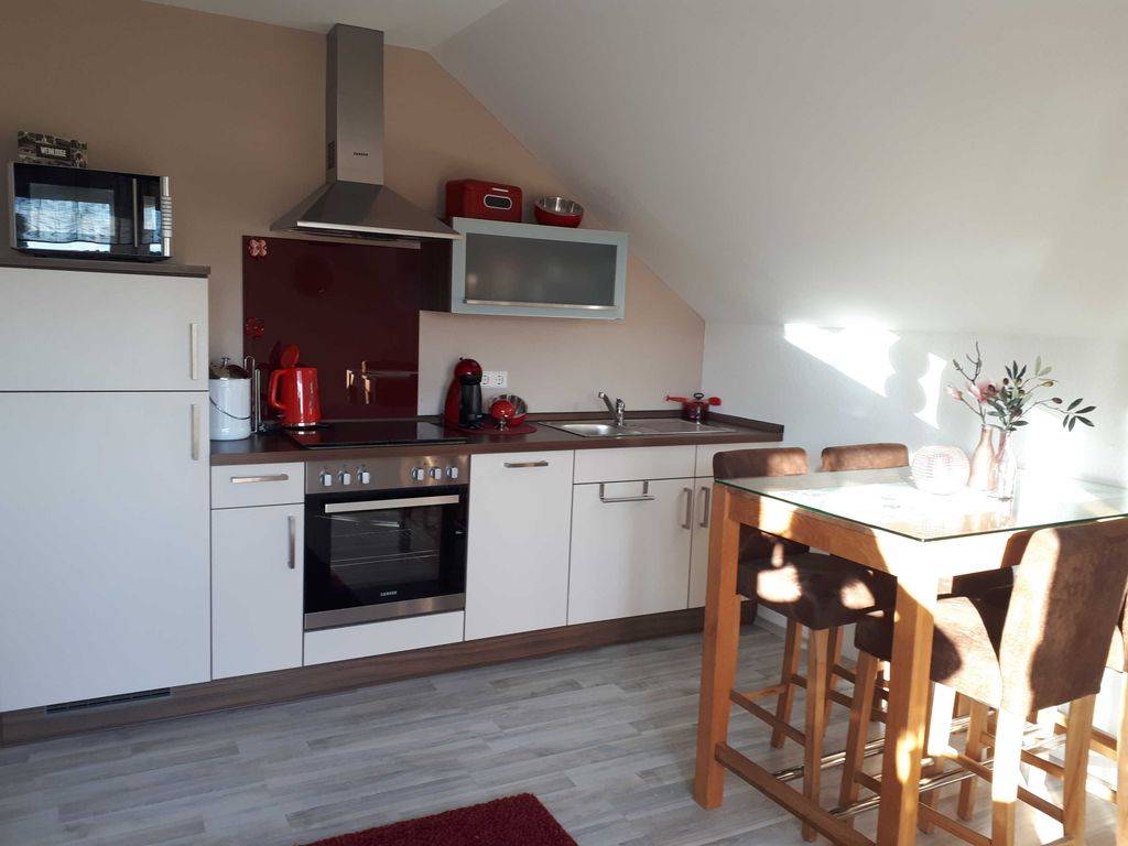 40 M² Ferienwohnung ∙ 1 Schlafzimmer ∙ 2 Gäste - Neckarsulm