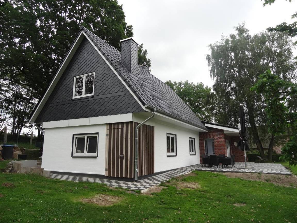 110 M² Ferienhaus ∙ 3 Schlafzimmer ∙ 6 Gäste - Wacken