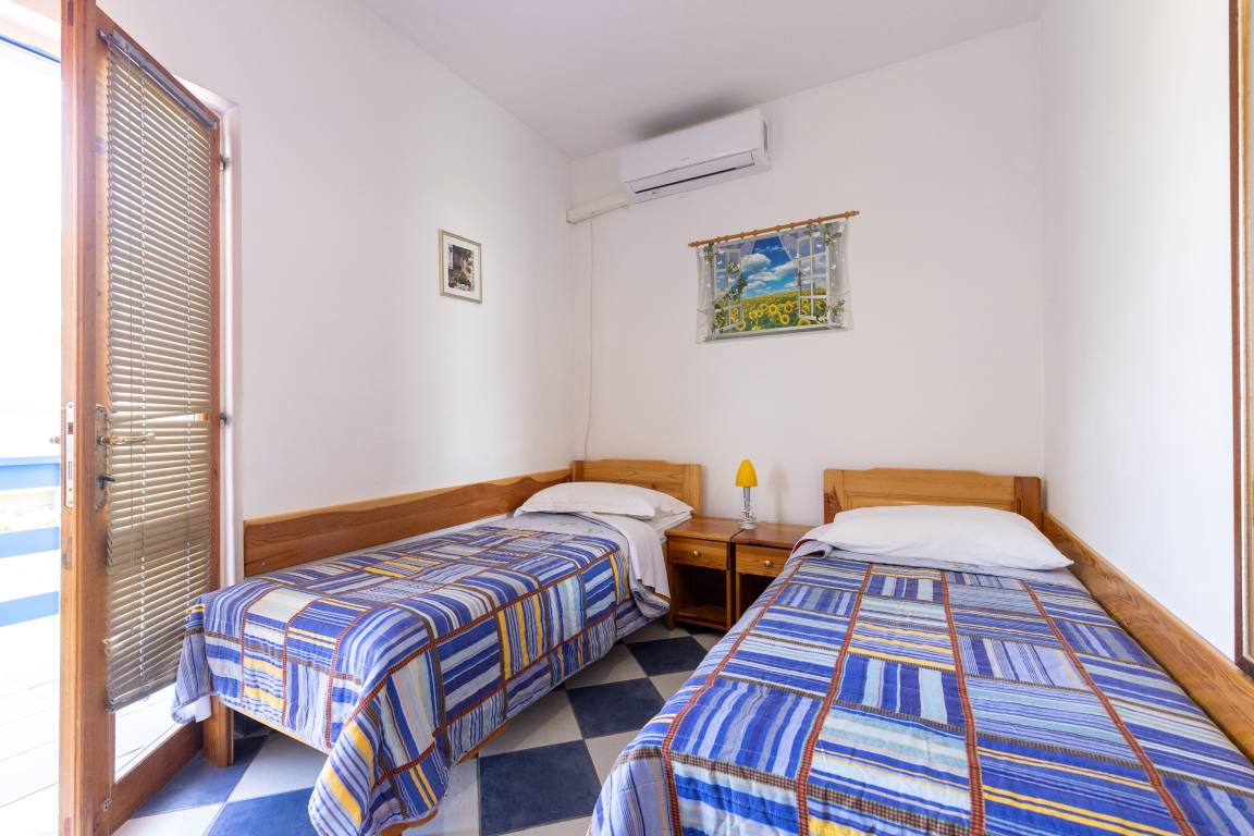 14 M² Studio Flat ∙ 1 Bedroom ∙ 2 Guests - Igrane