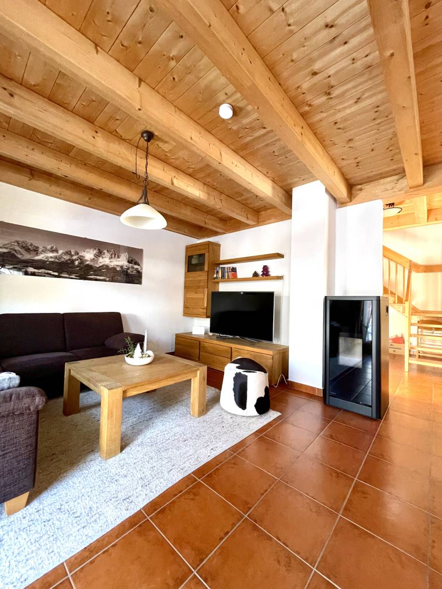 95 M² Ferienhaus ∙ 2 Schlafzimmer ∙ 5 Gäste - Samerberg