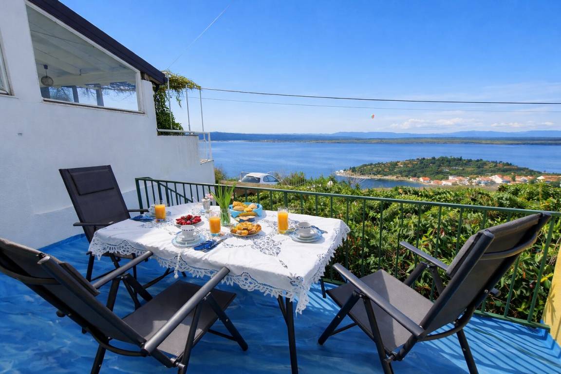 60 M² Apartment ∙ 3 Bedrooms ∙ 5 Guests - Jadranovo