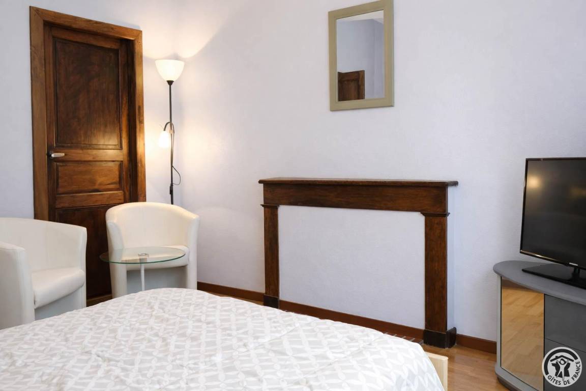 38 M² Gîte ∙ 1 Chambre ∙ 2 Personnes - Tarascon-sur-Ariège
