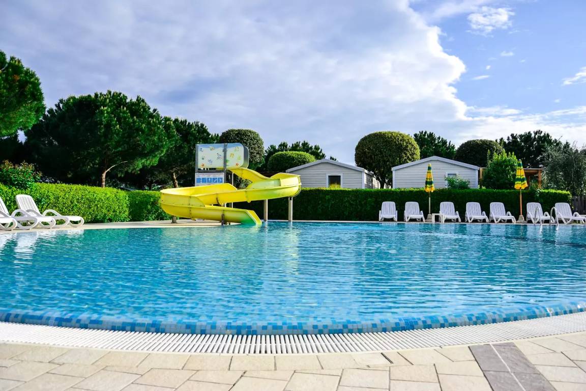 30 M² Mobil-home ∙ 1 Chambre ∙ 4 Personnes - Castelnuovo del Garda