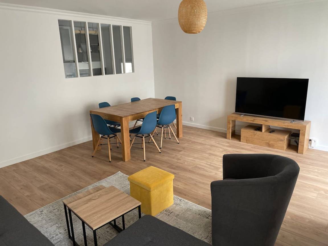 83 M² Appartement ∙ 3 Chambres ∙ 6 Personnes - Saint-Germain-en-Laye