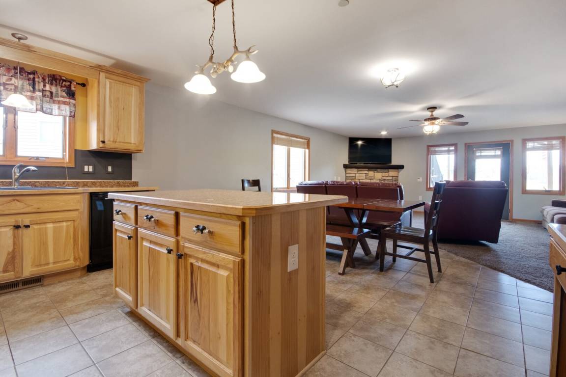157 M² Condo ∙ 3 Bedrooms ∙ 6 Guests - Wisconsin
