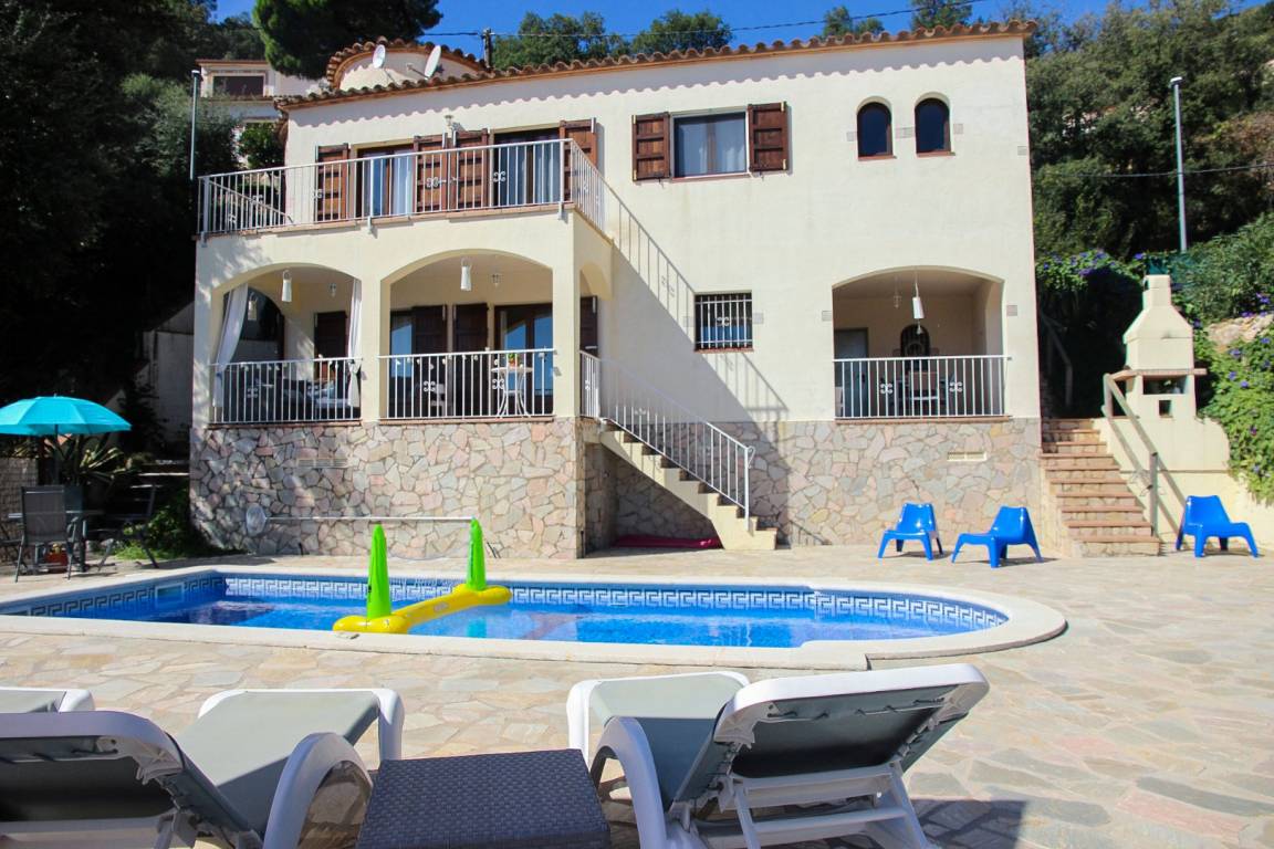 150 M² Villa ∙ 3 Slaapkamers ∙ 6 Gasten - Calonge