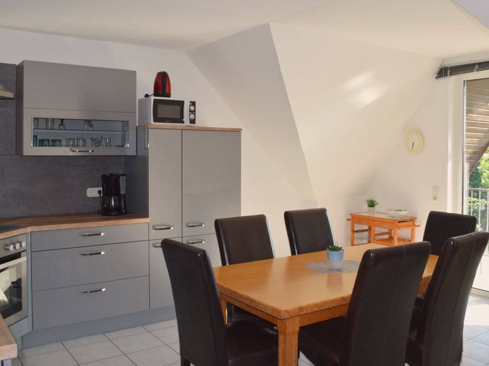 70 M² Ferienwohnung ∙ 2 Schlafzimmer ∙ 5 Gäste - Schellhorn
