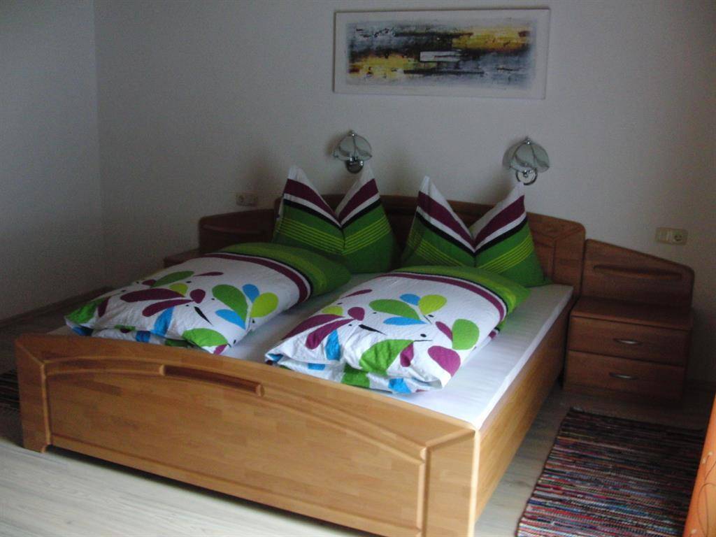 40 M² Ferienwohnung ∙ 1 Schlafzimmer ∙ 2 Gäste - Holzgau