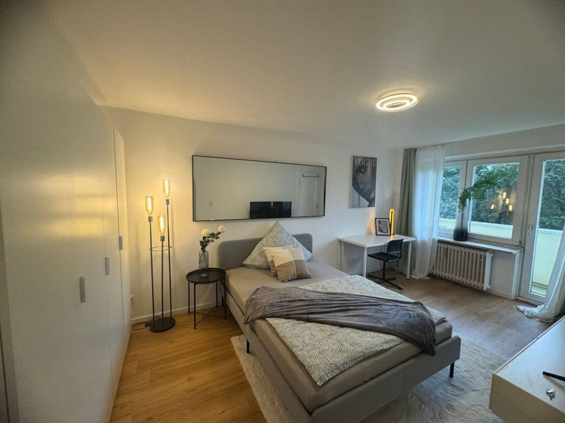 32 M² Ferienwohnung ∙ 1 Schlafzimmer ∙ 2 Gäste - München