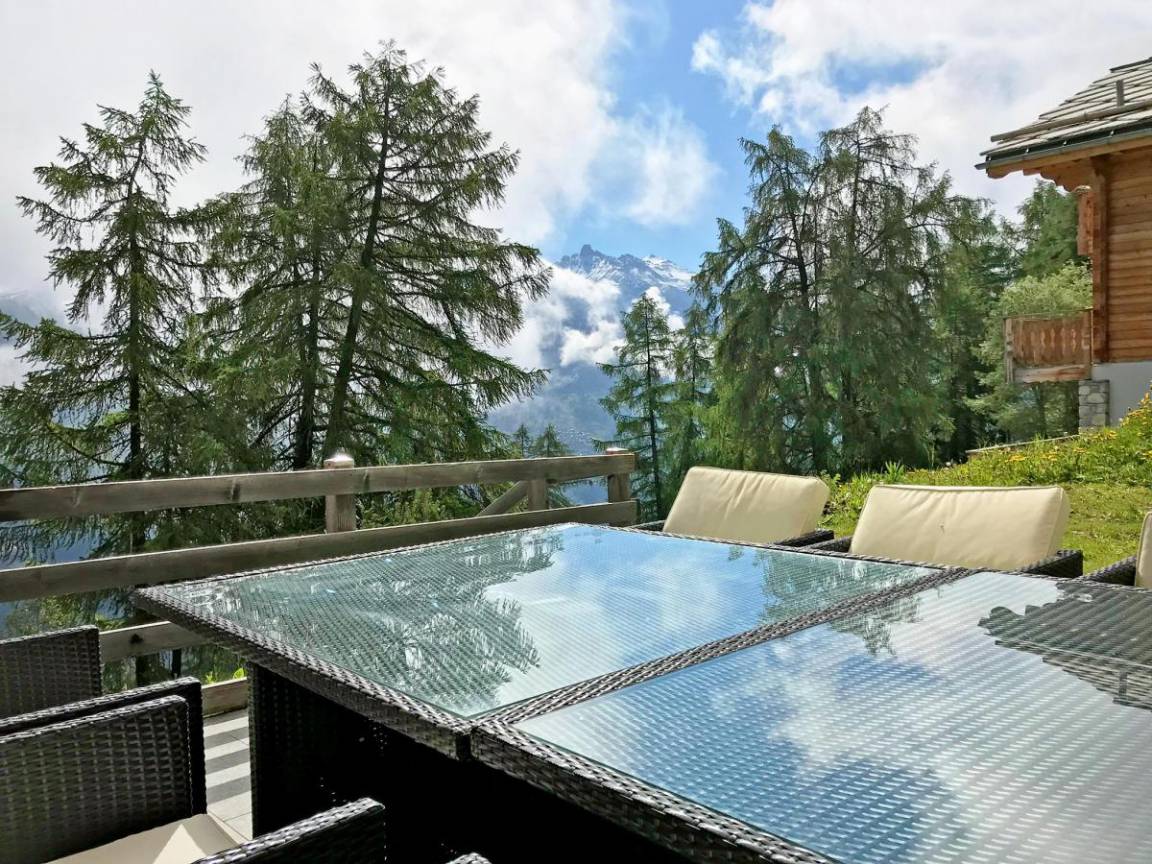 200 M² Chalet ∙ 5 Chambres ∙ 10 Personnes - Veysonnaz