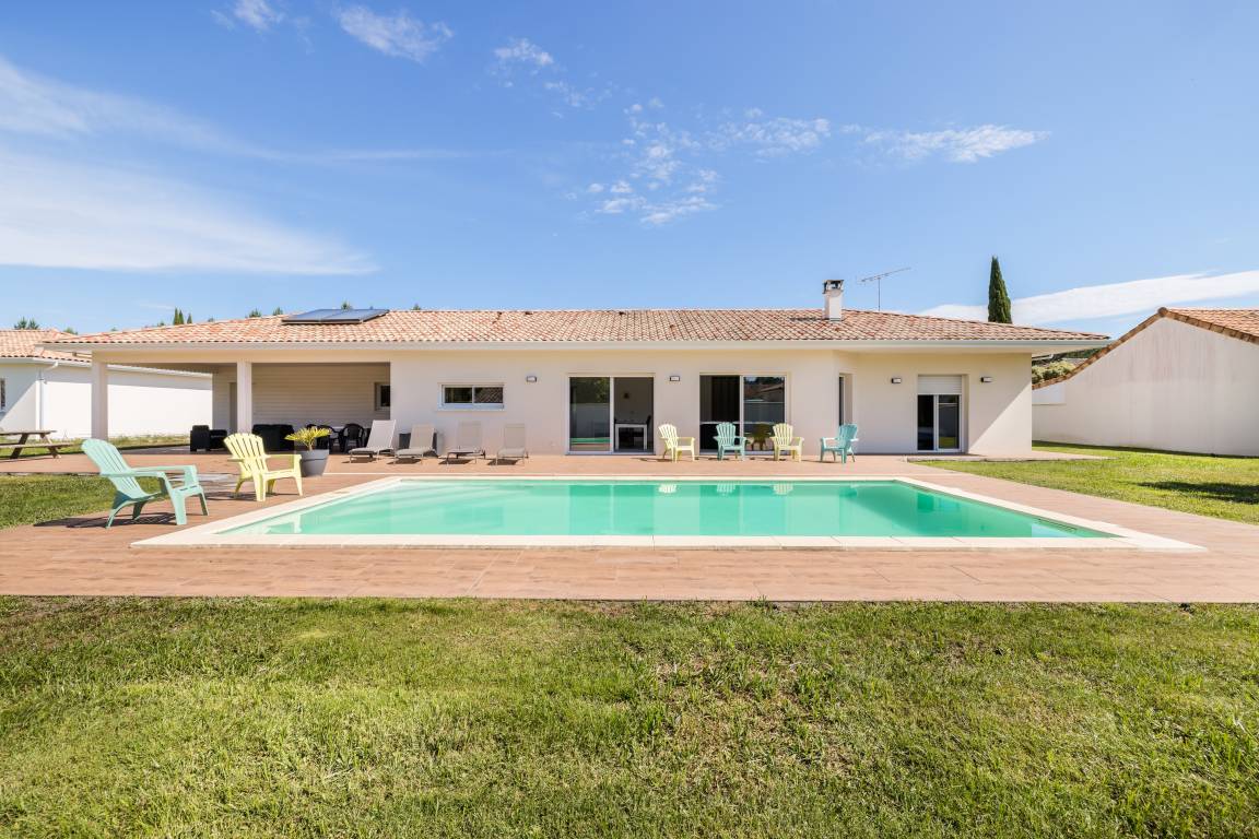 165 M² House ∙ 4 Bedrooms ∙ 8 Guests - Landes