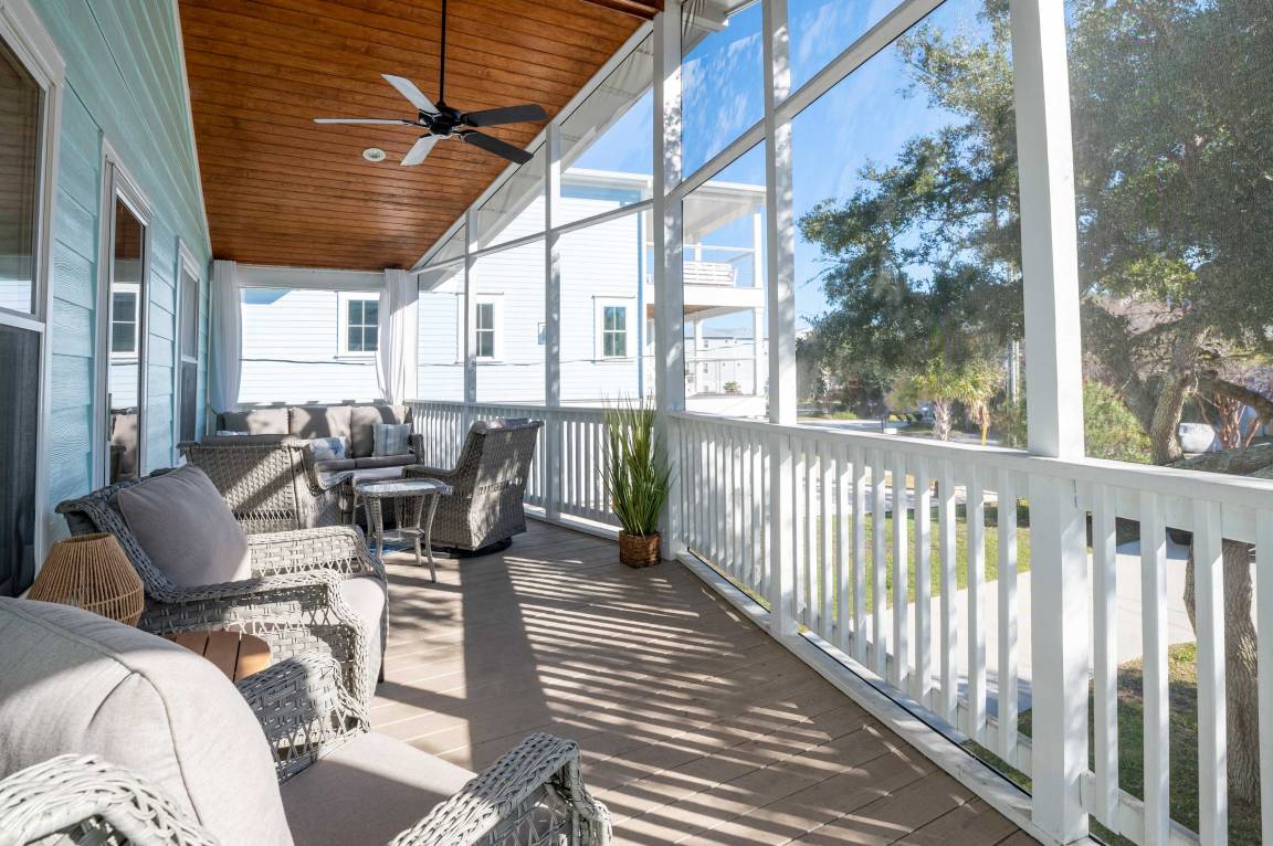 104 M² House ∙ 3 Bedrooms ∙ 8 Guests - Kure Beach, NC