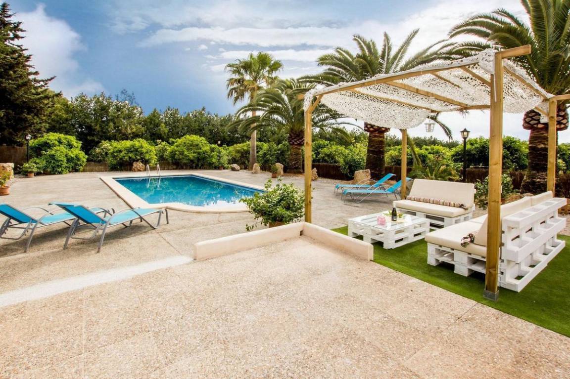 70 M² House ∙ 2 Bedrooms ∙ 4 Guests - Sa Pobla