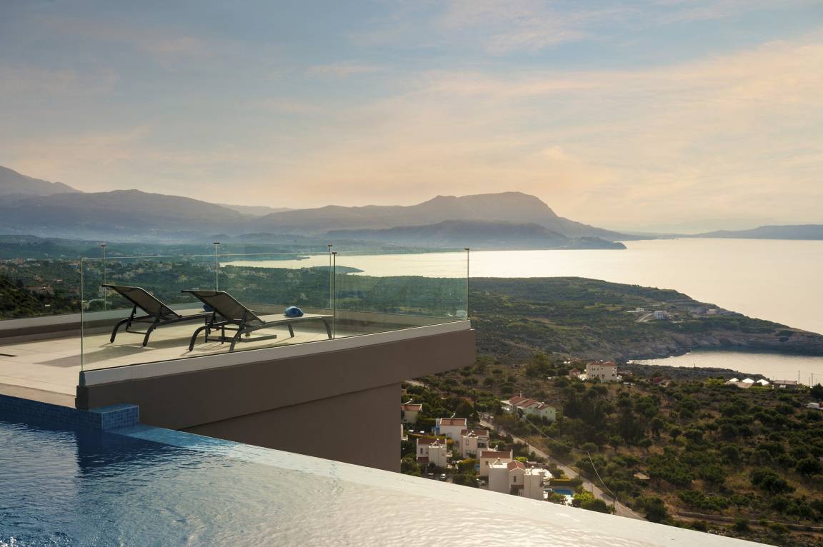 Villa ∙ 4 Bedrooms ∙ 8 Guests - Chania