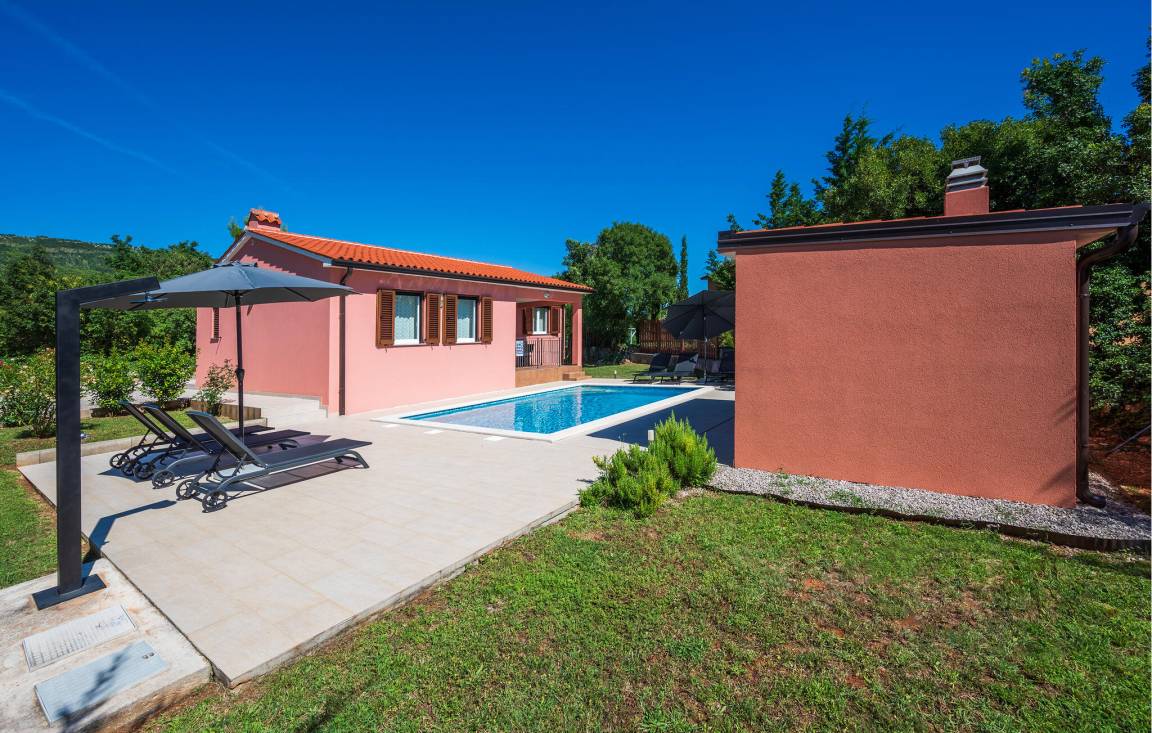130 M² Casa ∙ 3 Camere Da Letto ∙ 6 Ospiti - Ravni