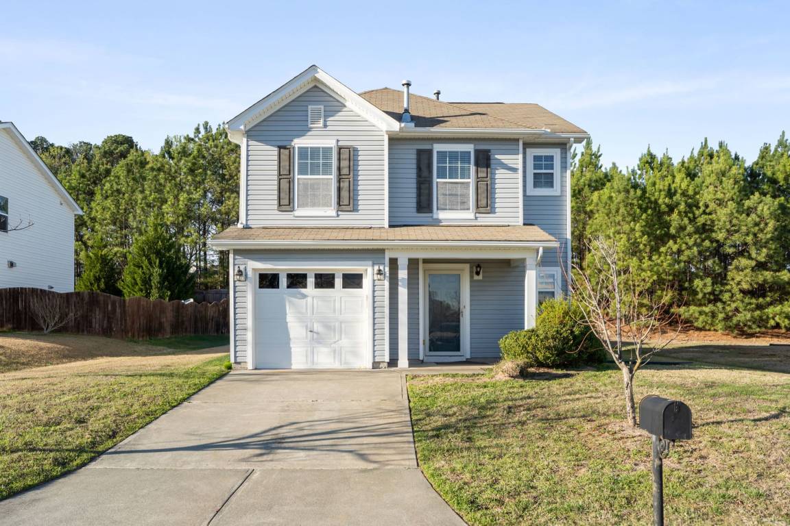 Apartment ∙ 3 Bedrooms ∙ 6 Guests - Durham, NC