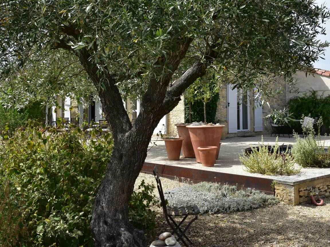 170 M² Ferienhaus ∙ 3 Schlafzimmer ∙ 6 Gäste - Uzès