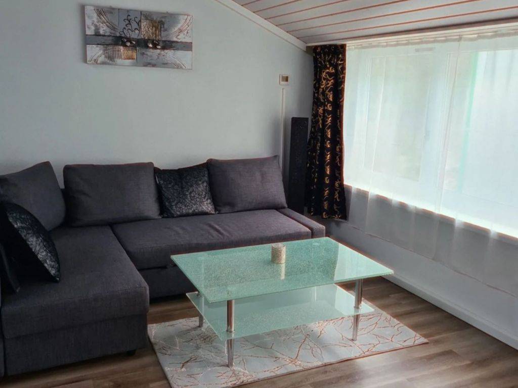 80 M² Apartment ∙ 2 Bedrooms ∙ 5 Guests - Stoos
