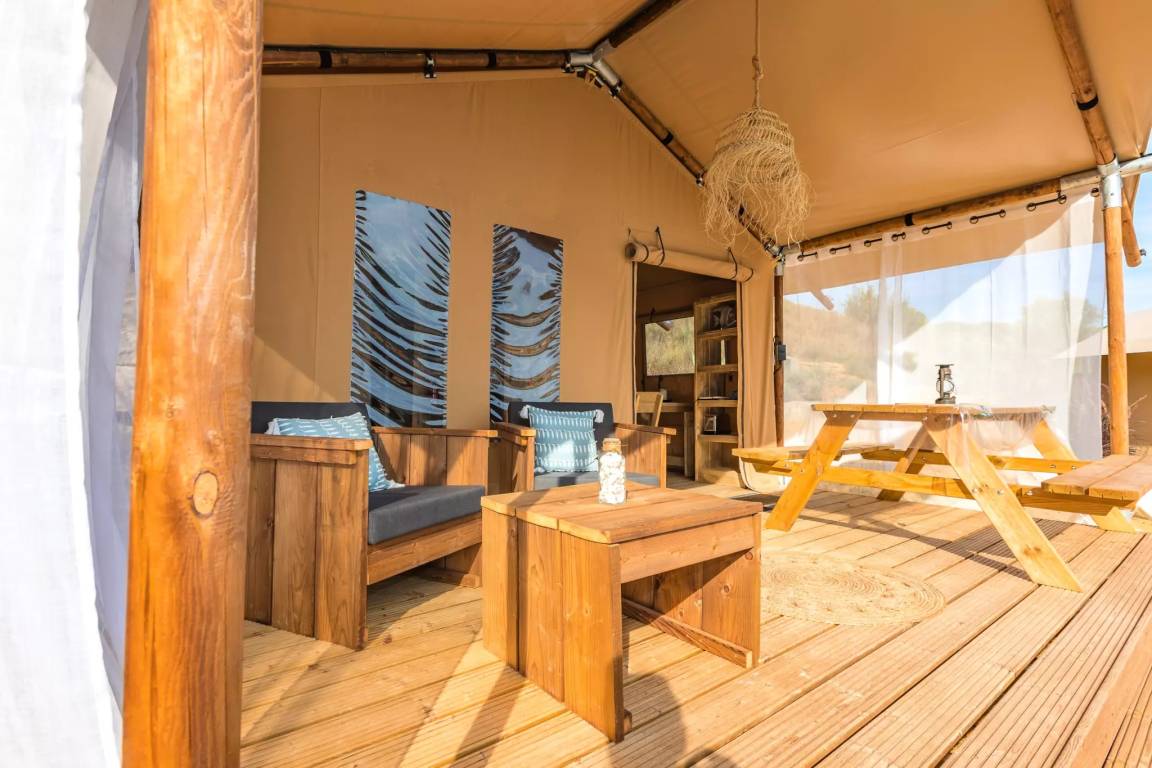 27 M² Mobil-home ∙ 2 Chambres ∙ 4 Personnes - Mirepeisset