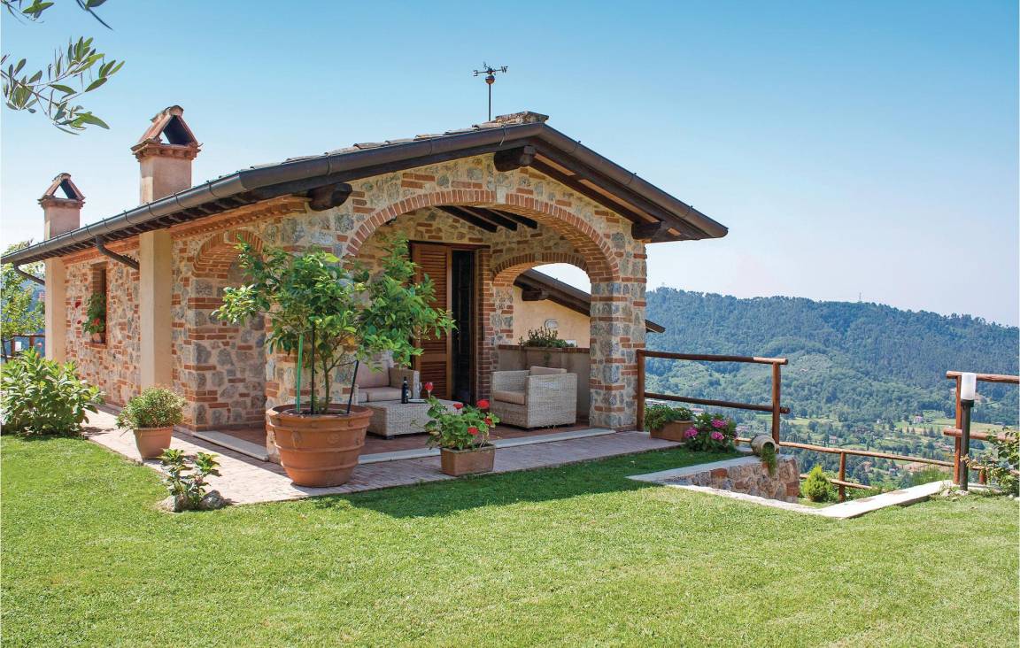110 M² Casa ∙ 3 Habitaciones ∙ 8 Huéspedes - Camaiore