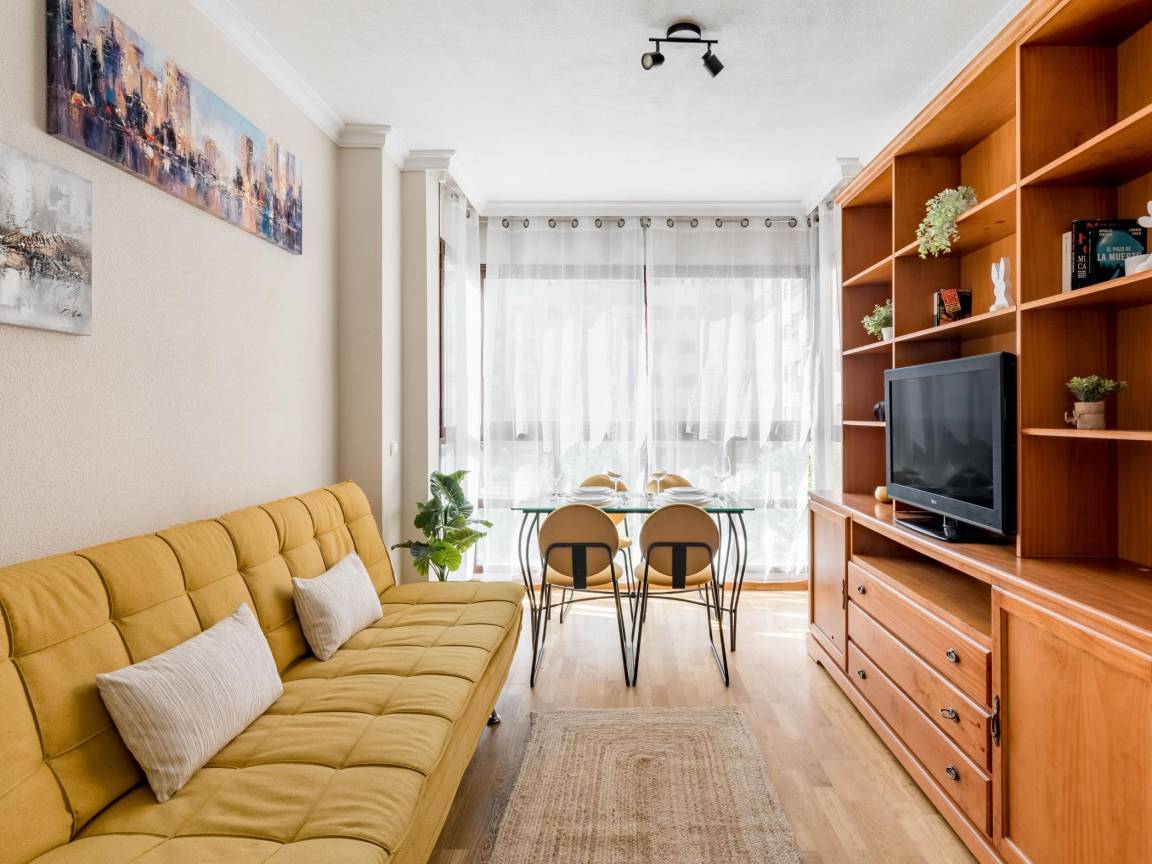45 M² Apartamento ∙ 1 Habitación ∙ 3 Huéspedes - Torrejón de Ardoz