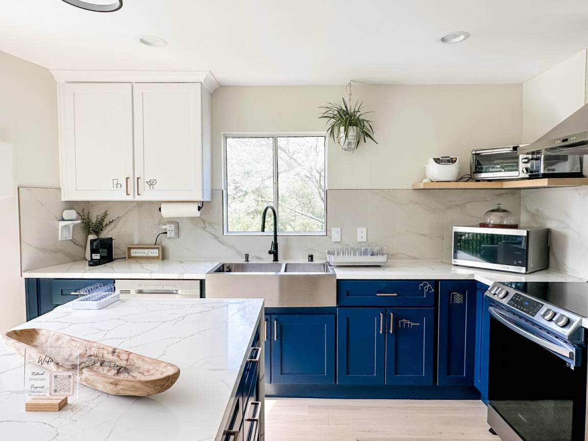 169 M² House ∙ 4 Bedrooms ∙ 10 Guests - Copperopolis, CA