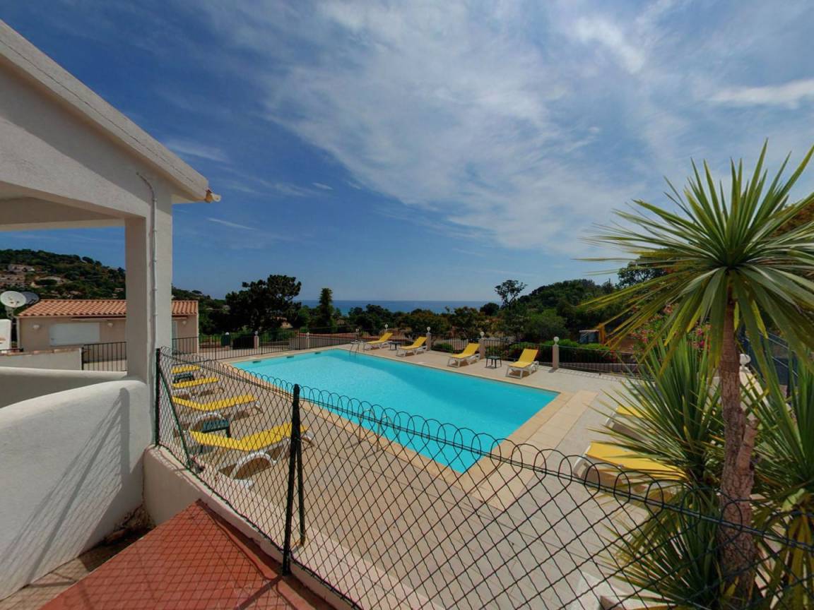 35 M² Pension ∙ 1 Chambre ∙ 4 Personnes - Corse-du-Sud