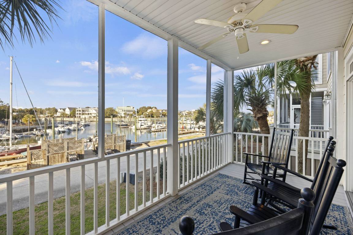 195 M² House ∙ 4 Bedrooms ∙ 10 Guests - Isle of Palms, SC