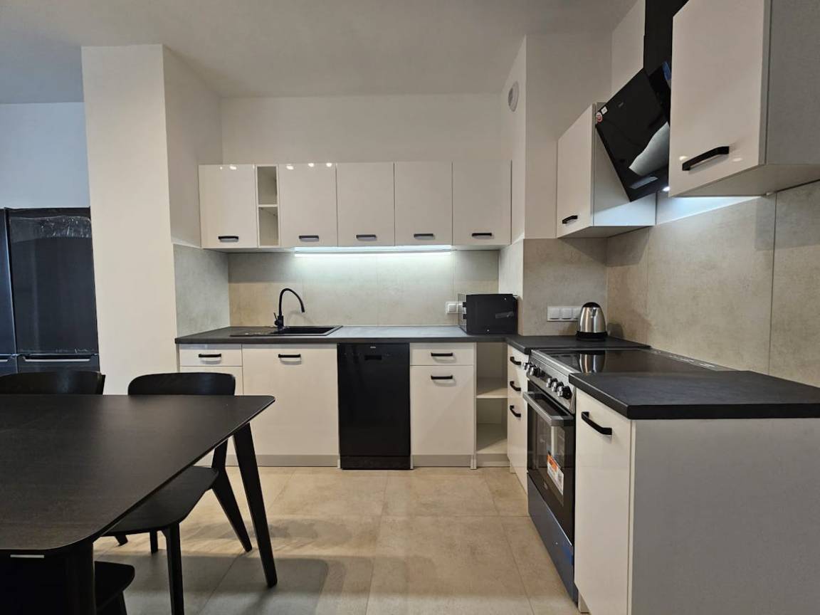 99 M² Apartment ∙ 5 Bedrooms ∙ 8 Guests - Krakow