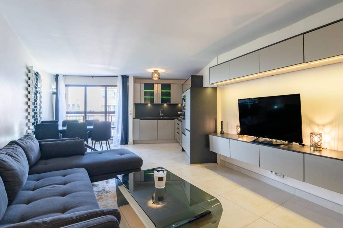 70 M² Appartement ∙ 3 Chambres ∙ 7 Personnes - Cannes