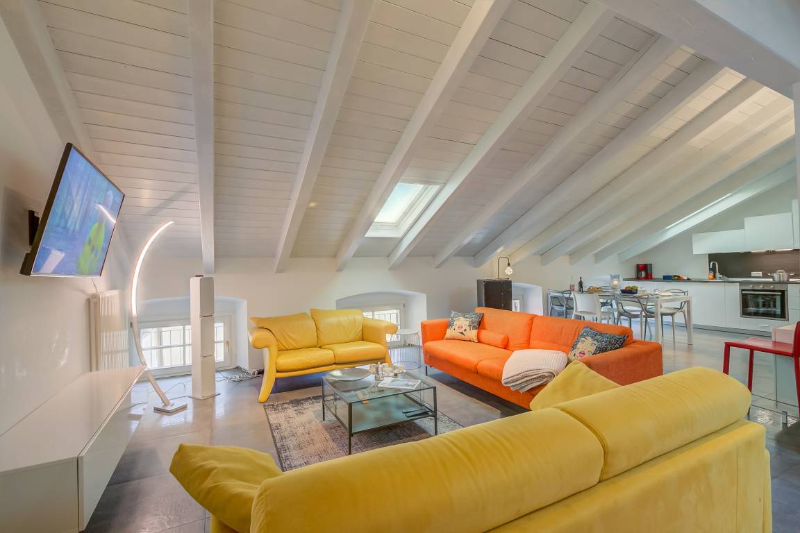 95 M² Ferienwohnung ∙ 2 Schlafzimmer ∙ 6 Gäste - Riva del Garda