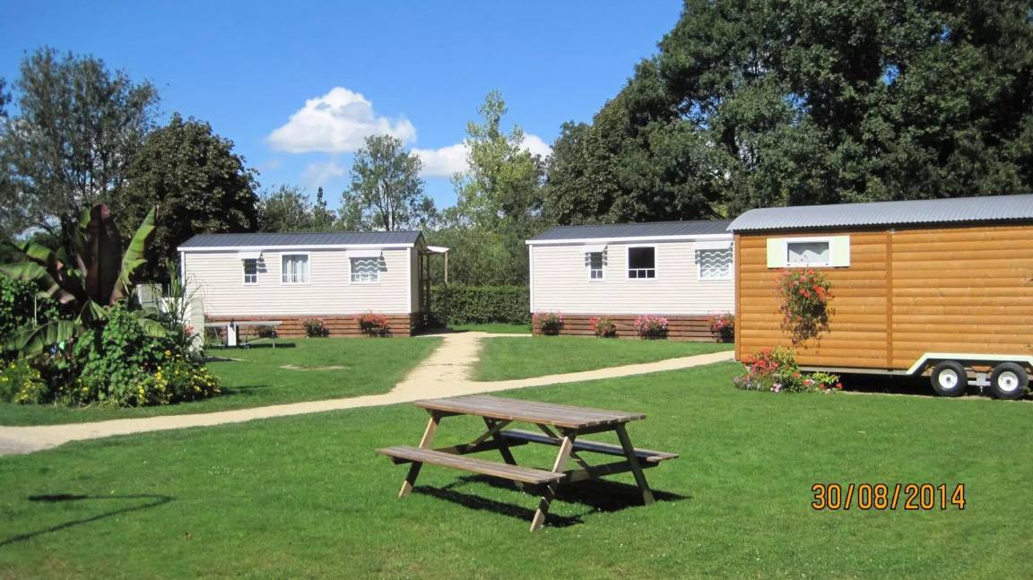 29 M² Mobil-home ∙ 2 Chambres ∙ 5 Personnes - Montrevel-en-Bresse