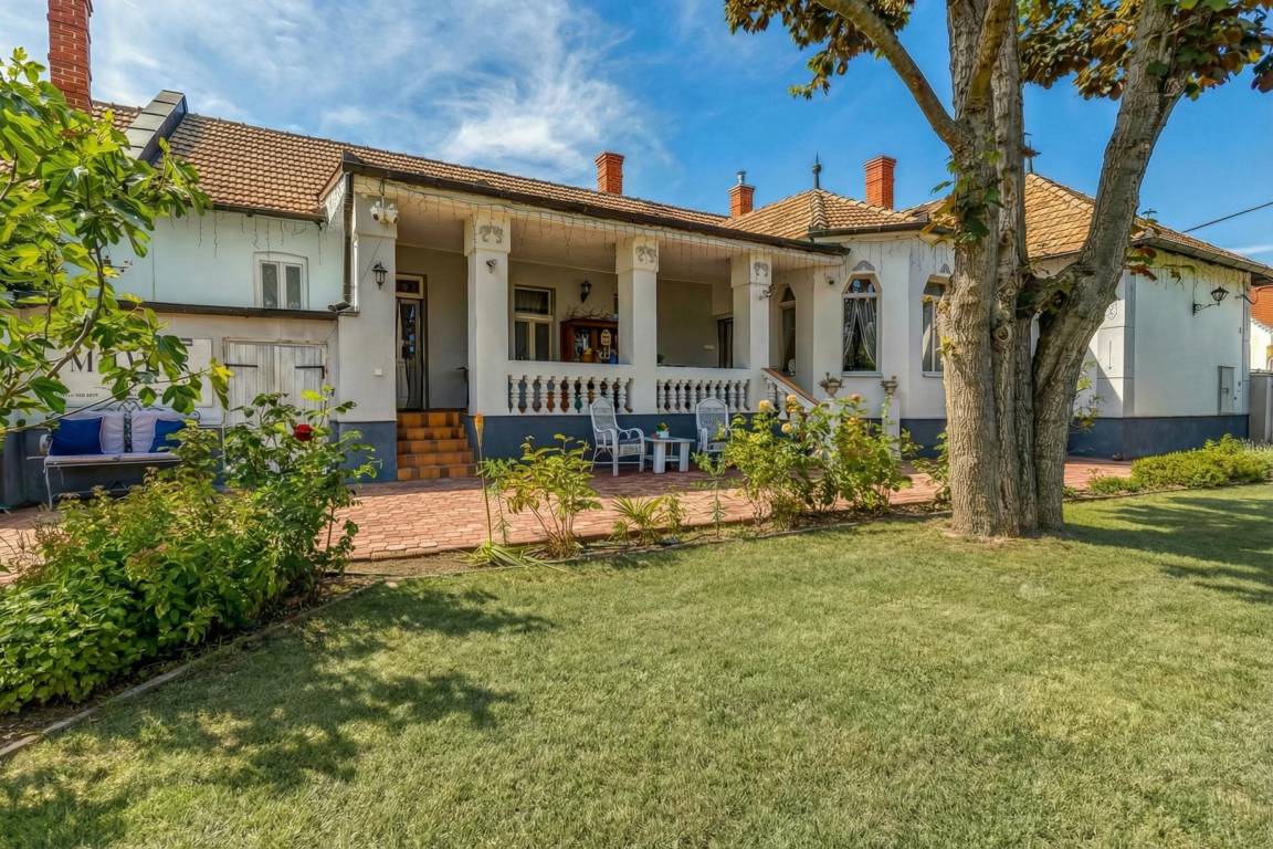 90 M² House ∙ 2 Bedrooms ∙ 6 Guests - Lake Balaton