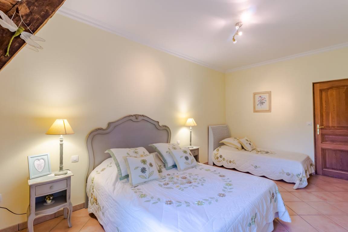 25 M² Chambre D'hôtes ∙ 1 Chambre ∙ 3 Personnes - Terrasson-Lavilledieu