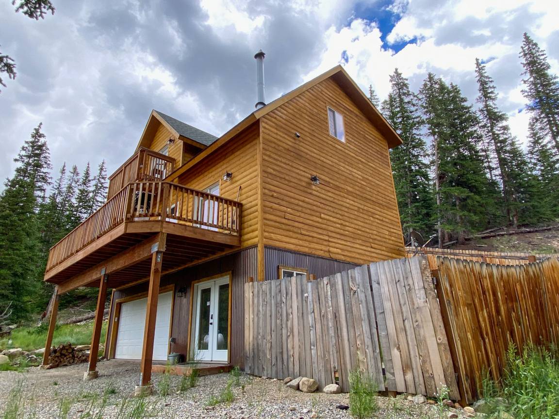 160 M² Cabin ∙ 2 Bedrooms ∙ 5 Guests - Colorado