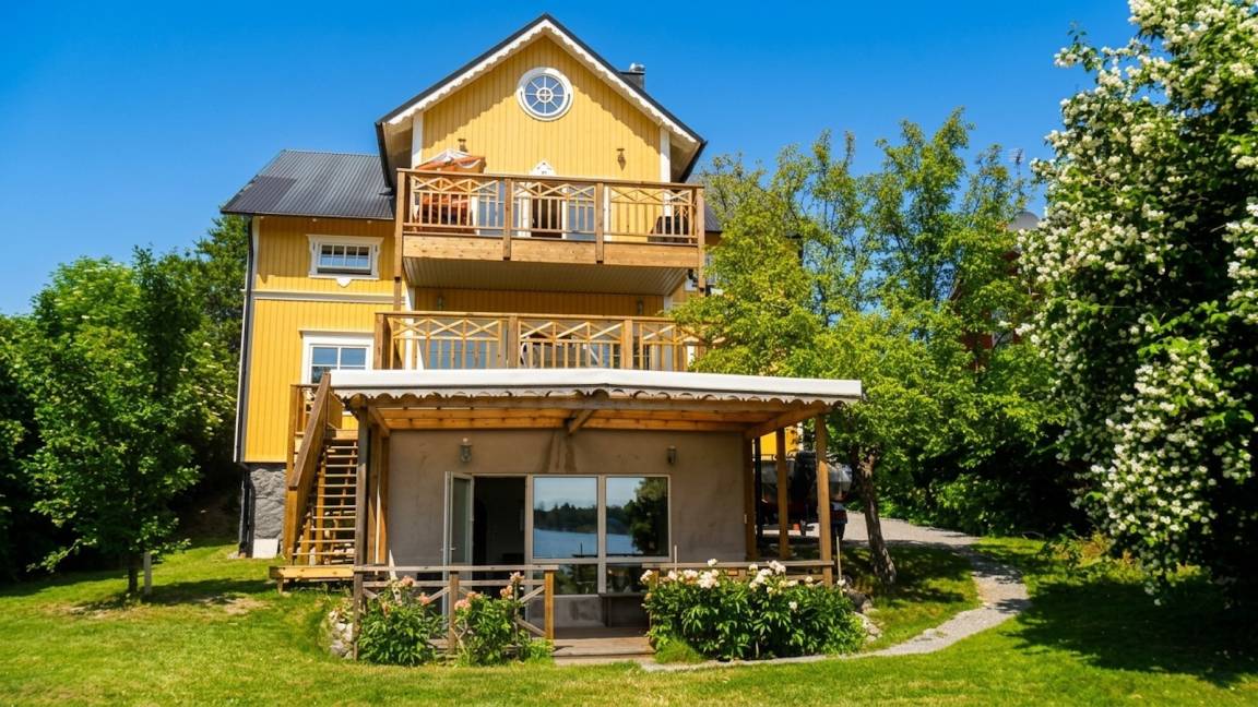60 M² Apartament ∙ 1 Sypialnia ∙ 3 Gości - Vaxholm