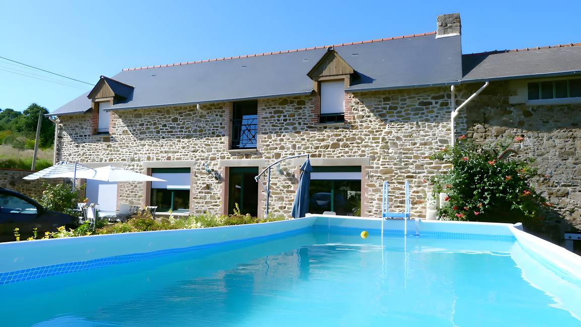 12 M² Chambre D'hôtes ∙ 1 Chambre ∙ 4 Personnes - Cancale