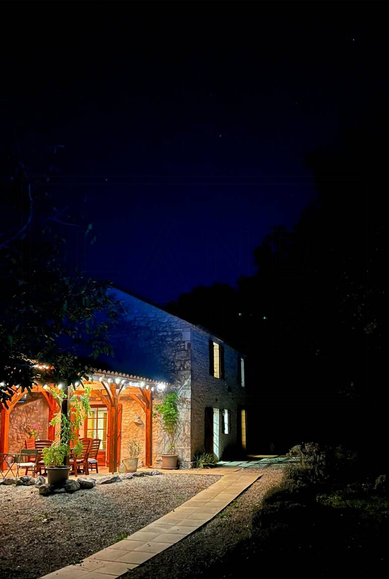 180 M² Maison De Vacances ∙ 3 Chambres ∙ 6 Personnes - Bergerac